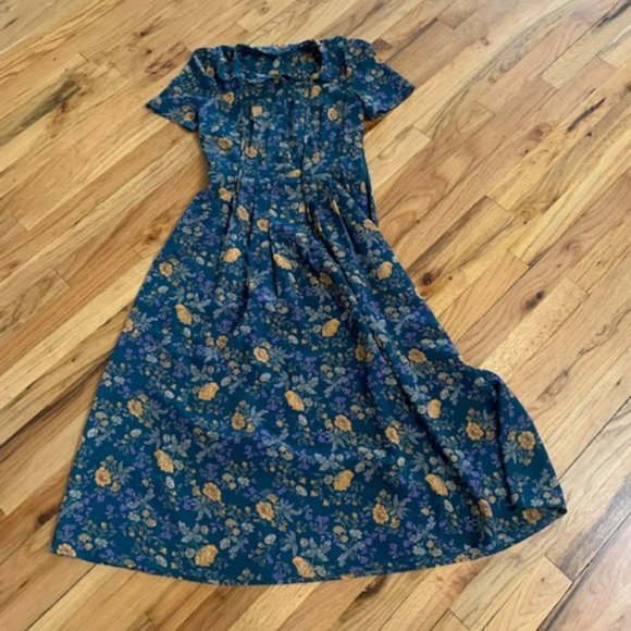 AZALEA | Dresses | Azalea Floral Print Midi Dress Size S | Poshmark